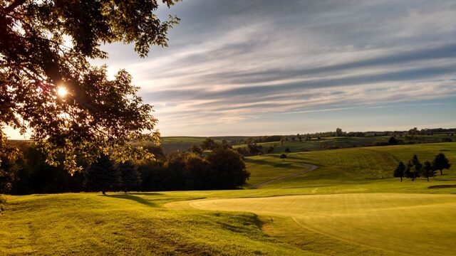 The Prairie Course - Blending Wild Prairies, Wildlife and Challenging Golf